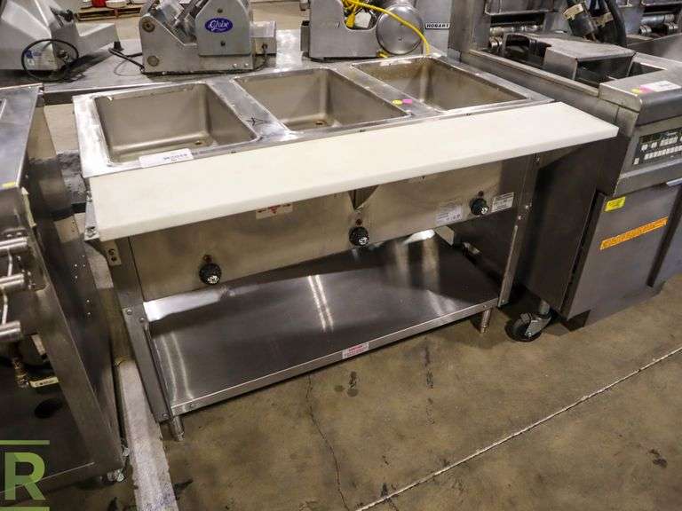 Supremetal SW-3E-120 Sealed Well 3-Hole Electric Steam Table - Roller ...