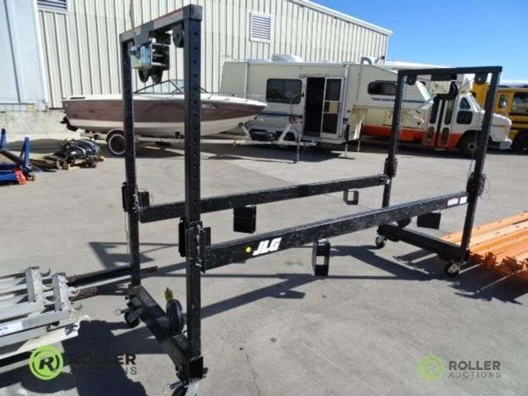 JLG Straddle EXT Vertical Mast Lift - Roller Auctions