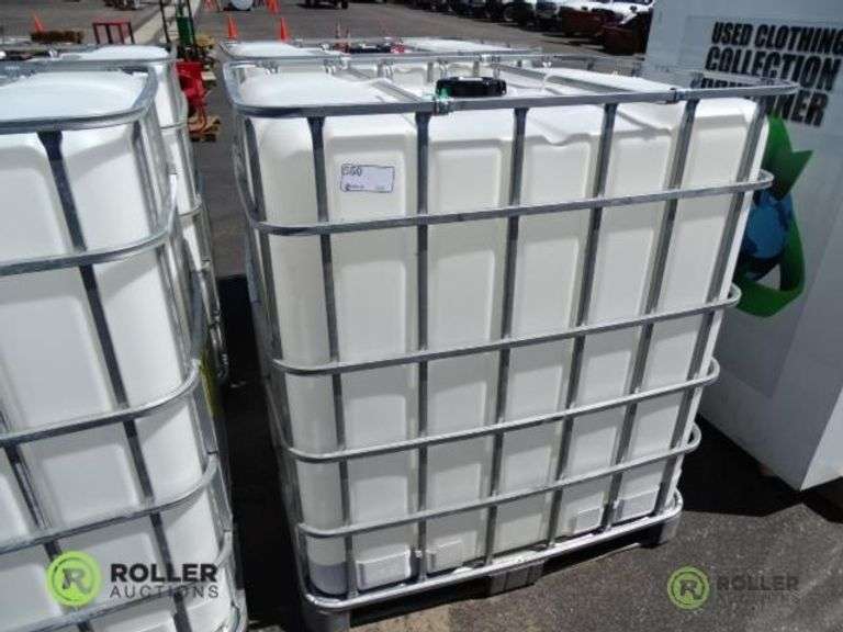 Summit PGS-150 330-Gallon Crated Poly Tank - Roller Auctions