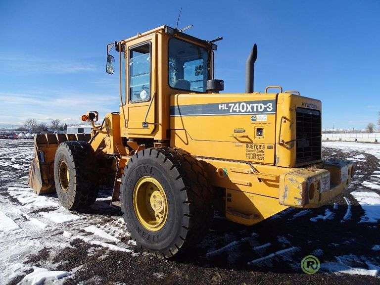 2001 HYUNDAI HL740XTD-3 WHEEL LOADER, Quick Coupler, 4-in-1 Bucket, 20. ...