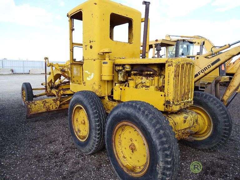 CATERPILLAR 212 Motor Grader, 10 Ft. Moldboard, Diesel, Mid Scarifier ...