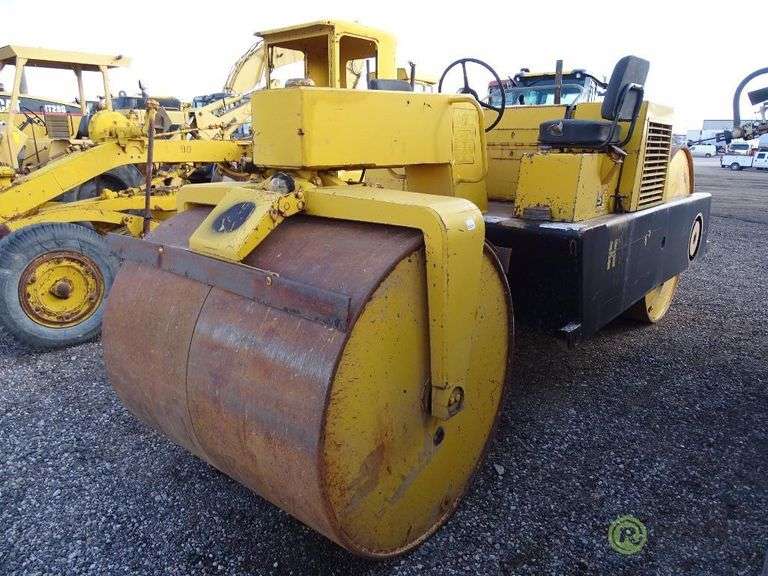 HYSTER C350A Ride-On Asphalt Roller, 54 In. Double Drums, Gas Engine ...