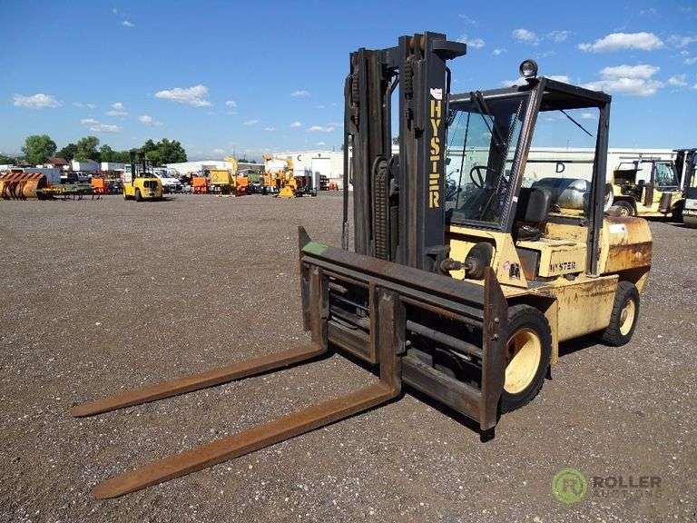 1991 HYSTER H110XL Propane Forklift, 10,000 lb. Capacity, 197 In. Lift ...