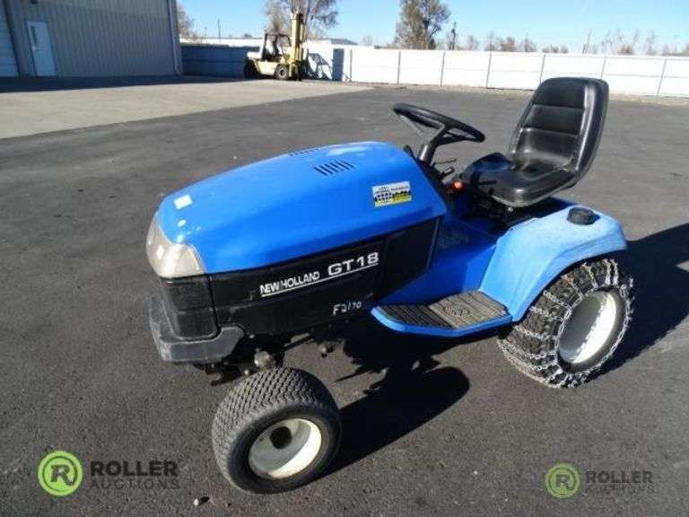 NEW HOLLAND GT18 Tractor, Kohler Gas Engine, Hour Meter Reads: 713, S/N ...