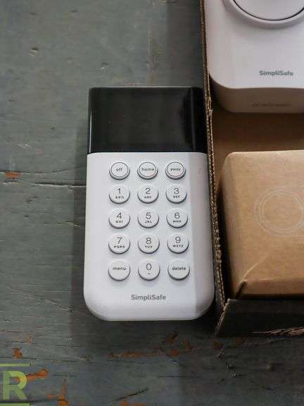 SimpliSafe Security System - (1) Base Dock (1) Keypad (1) Siren (2 ...