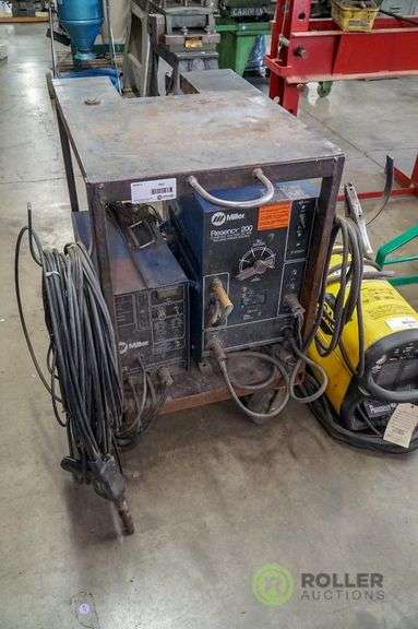 Miller Regency 200 DC Arc Welding Power Source, Miller XR Extended ...