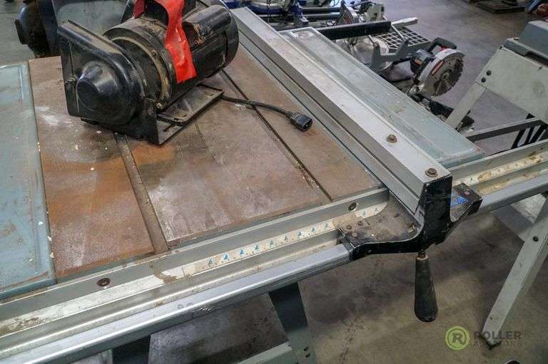 Delta 36-650 Table Saw (Motor Detached) - Roller Auctions
