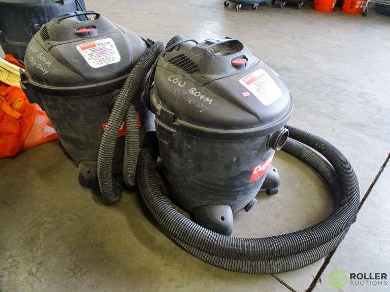 (2) Dayton 3VE20A Wet / Dry Vacuums - Roller Auctions