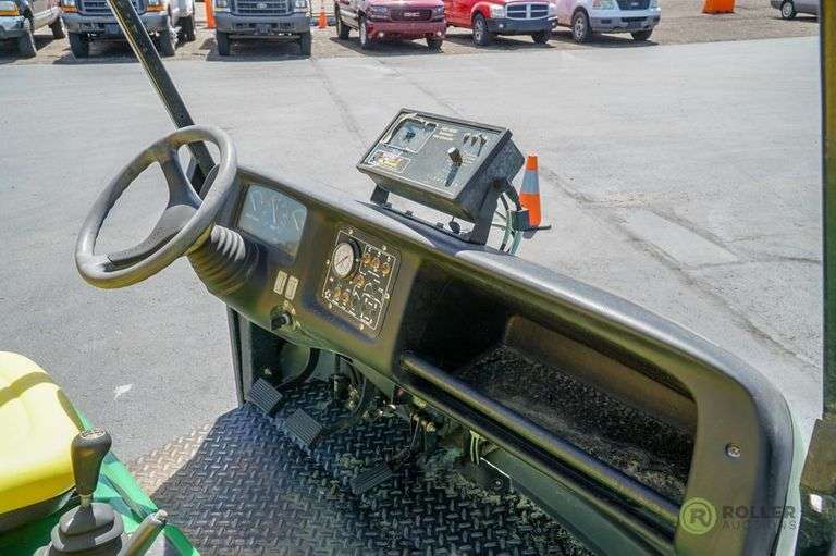 John Deere Pro Gator 2030 UTV, 3-Cylinder Diesel, Dump Bed, HD300 ...