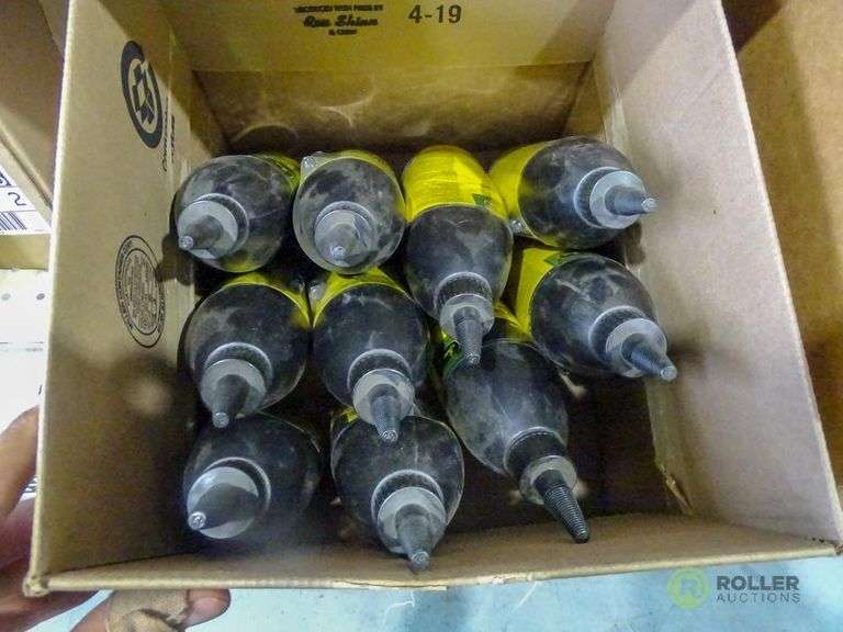(10) John Deere TY26370 Tire Sealant - Roller Auction