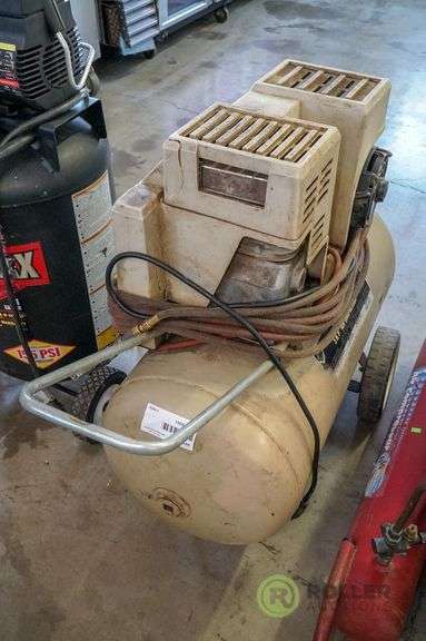 Sears Craftsman 919.176330 Horizontal Air Compressor, 3Hp, 30-Gallon ...