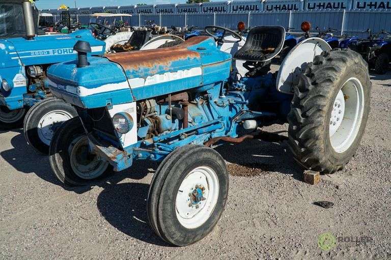 Ford 2910 Farm Tractor, 3-Pt, PTO, Diesel, Hour Meter Reads: 2878, S/N ...