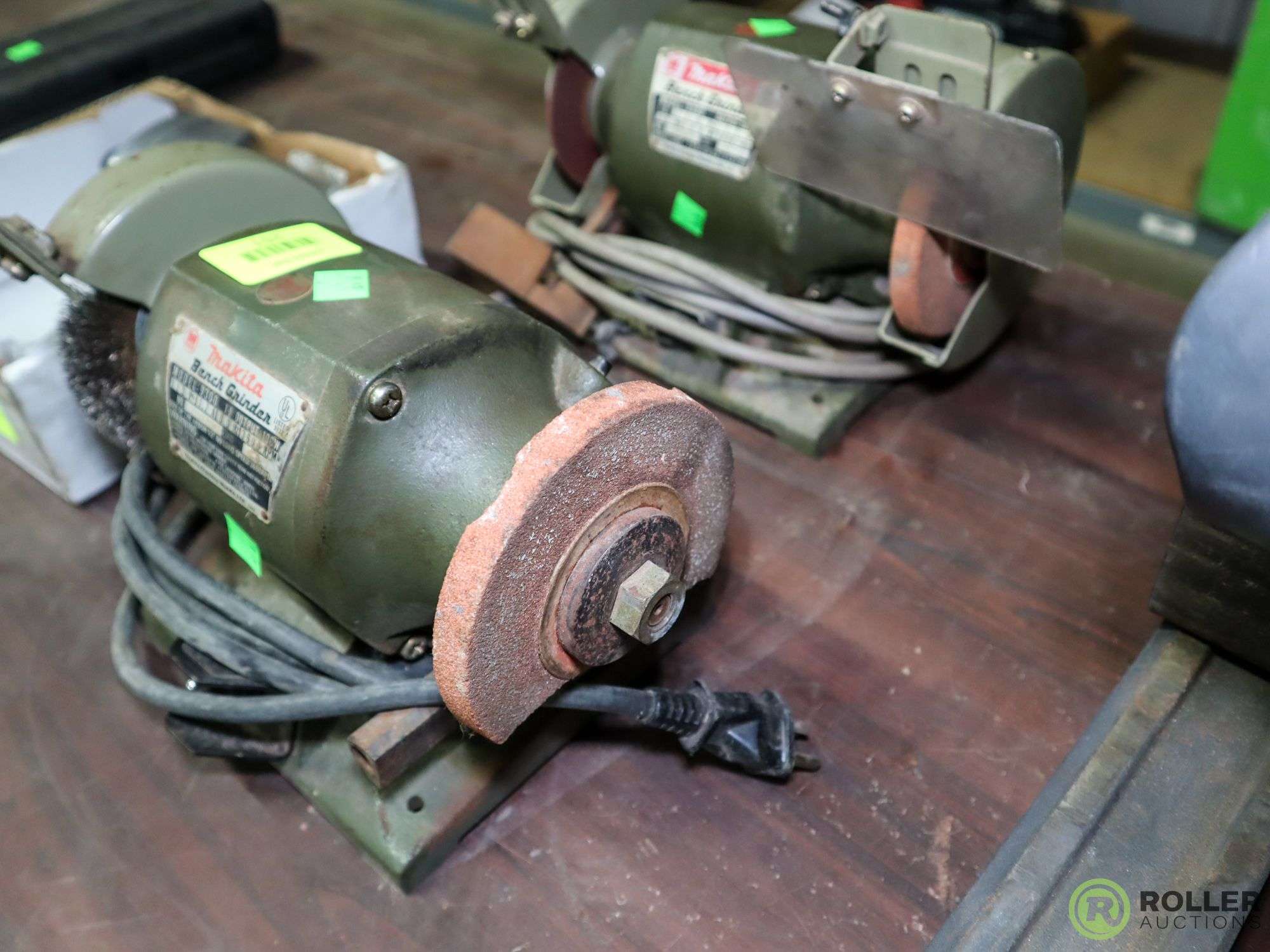 Bench Grinder Makita