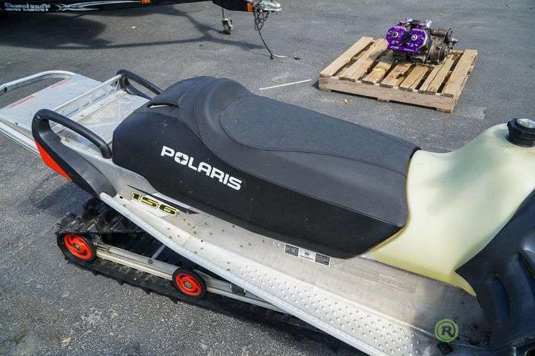 2002 Polaris Vertical Edge S02NM8CS-11 156 Snowmobile, Genesis III ...