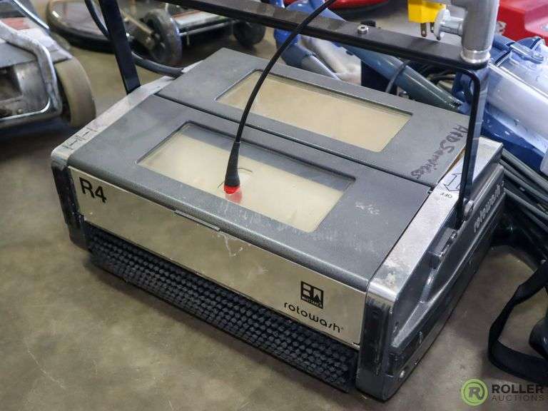 Rotowash R4 Commercial Floor Machine - Roller Auctions