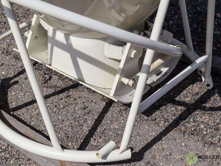 Gar-Bro 413-R Concrete Bucket, 3,400-Lb Capacity, s/n 24137-C - Roller ...
