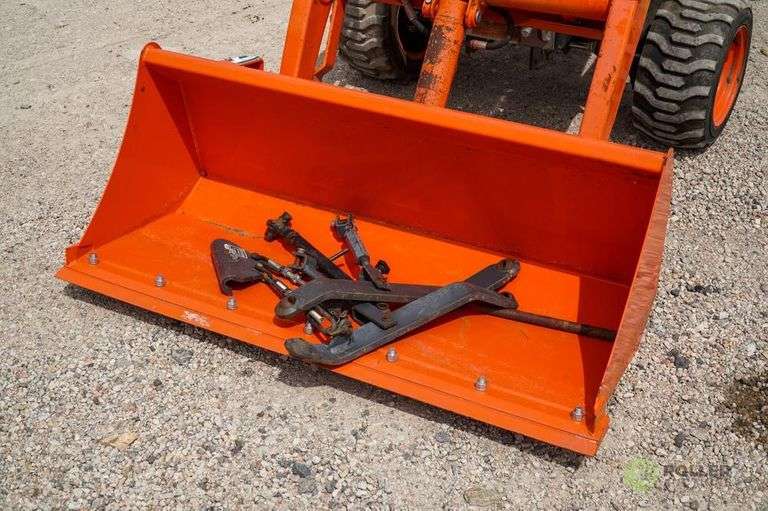 2013 Kubota BX25 4WD Tractor/Loader, Backhoe Attachment, PTO, 3-Pt, S/N ...
