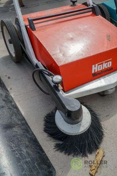 Hako Minuteman Walk-Behind Sweeper - Roller Auctions