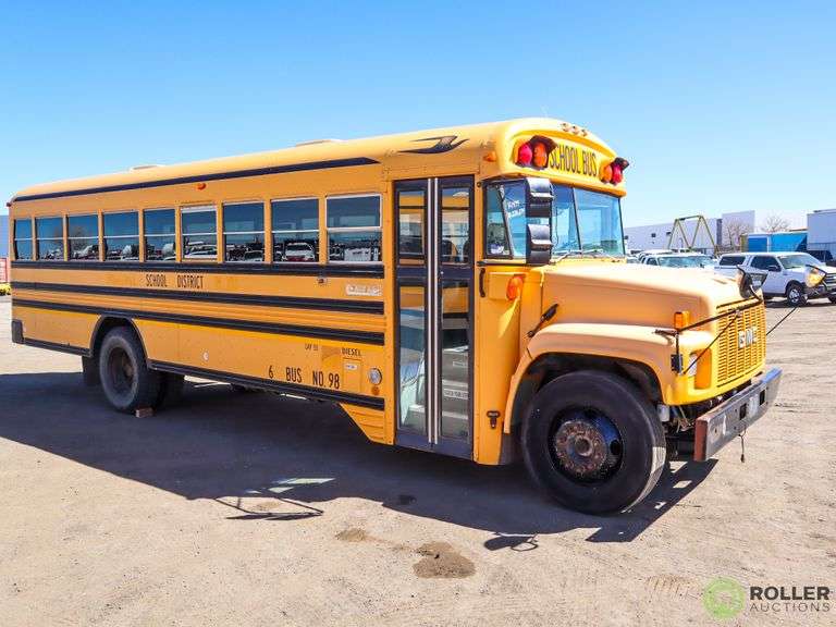 1999 GMC Blue Bird RWD 53-Passenger School Bus - Roller Auctions