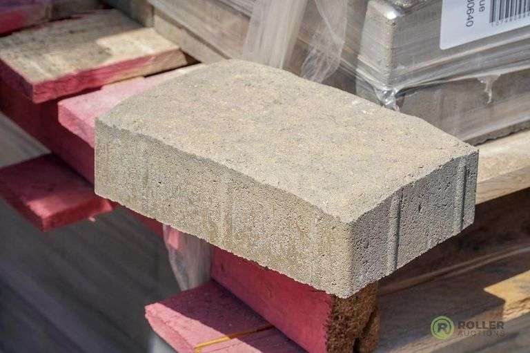 (3) Pallets of Plaza Rectangle 6cm Pavers, Buff Charcoal, 300-Pieces ...