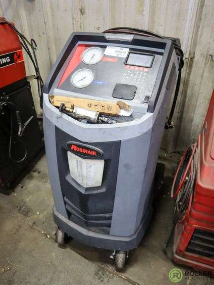 Robinair 34788NI Refrigerant Recycling and Recharging Station With Tank ...