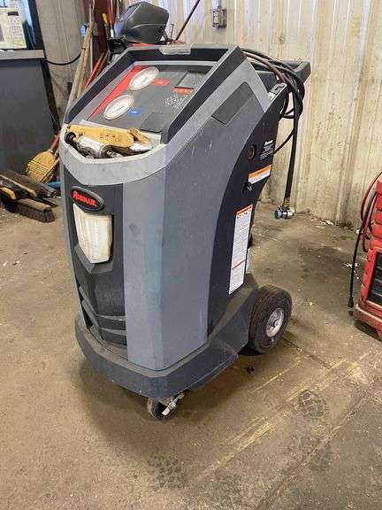 Robinair 34788NI Refrigerant Recycling and Recharging Station With Tank ...