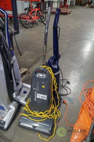 (2) Vacuums, Simplicity 7 Series and Sanitare Heavy Duty - Roller Auctions