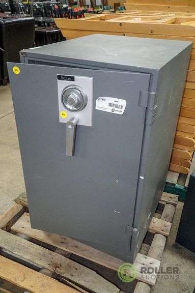 Sears Safe F1D With Locking Internal Box, 36in x 25in and (2) Cash ...