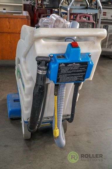 Castex Power Eagle 1000 Walk Behind Carpet Cleaner - Roller Auctions