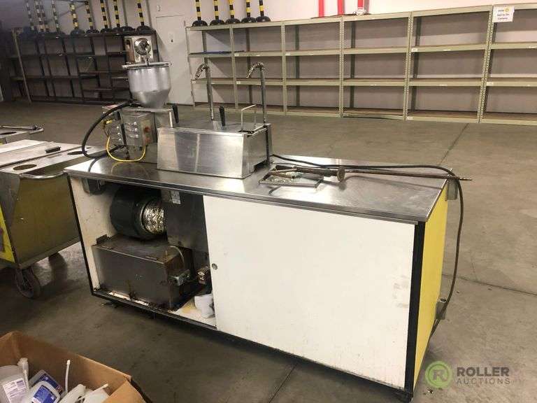 Lil Orbits SS1200 All-In-One Donut Maker With Down Draft Filtration ...