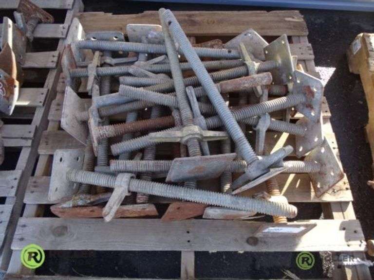 Pallet of (22) Spring Jacks - Roller Auctions