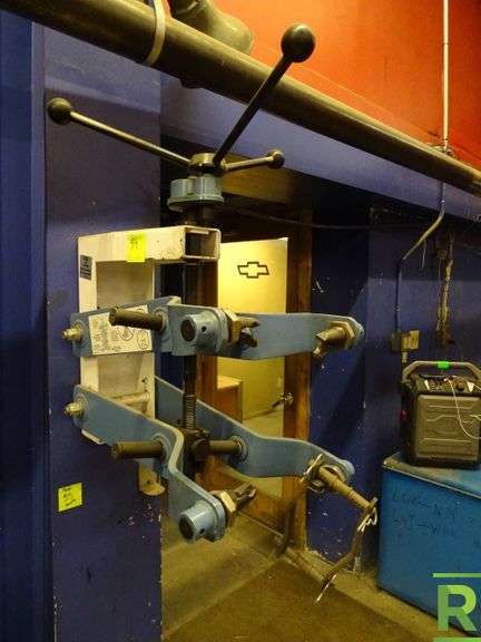 SPX Kent-Moore CH-48845 Strut Compressor - Roller Auctions