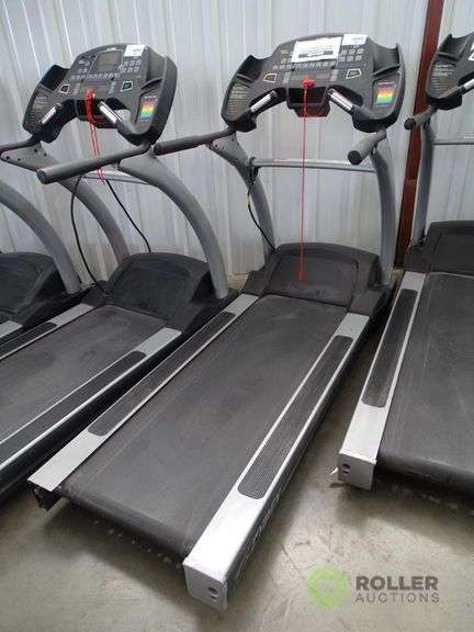 Cybex 550T Pro + Treadmill, Mileage Reads 19737, Showing 5324 Hours ...