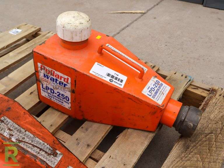 (2) Pollard Water LPD-250 Dechlorinating Diffuser - Roller Auctions