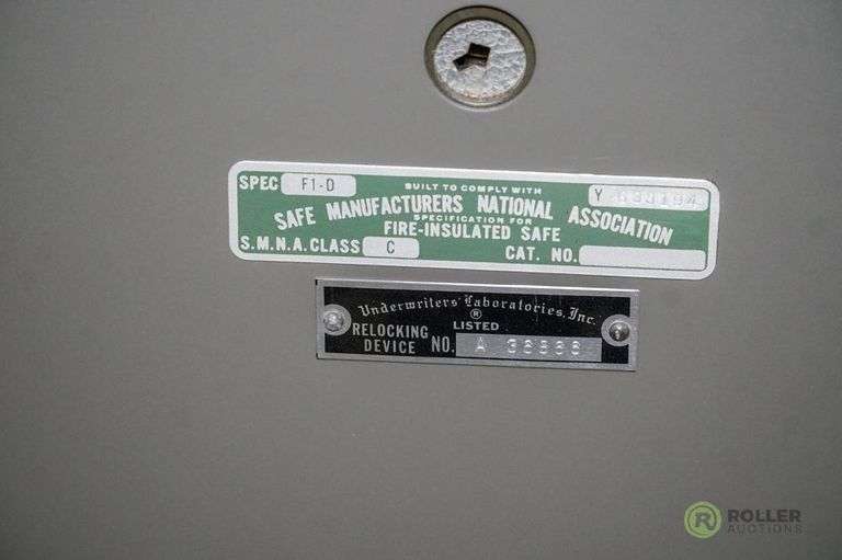 Sears Safe F1D With Locking Internal Box, 36in x 25in and (2) Cash ...