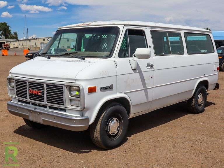 1991 GMC Rally RWD Cargo Van - Roller Auctions