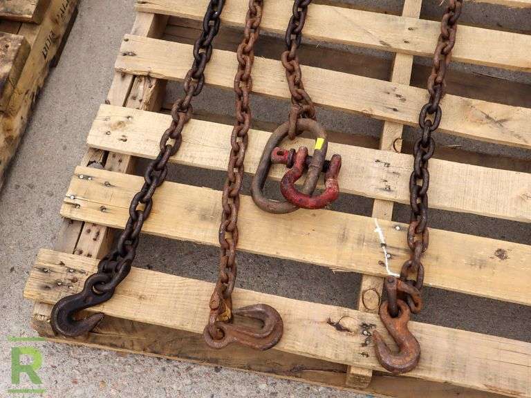 Pallet of (4) Rigging Chains - Roller Auctions