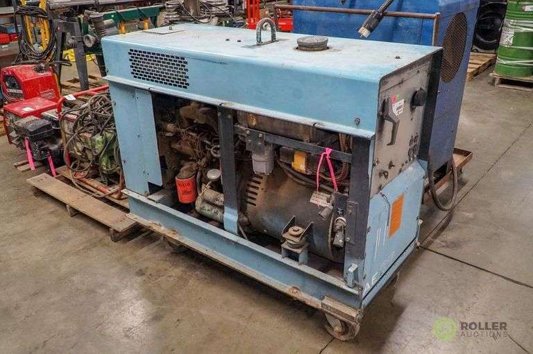 Miller Big 30 Diesel CC-DC Arc Welding Generator, Perkins 4-Cylinder ...