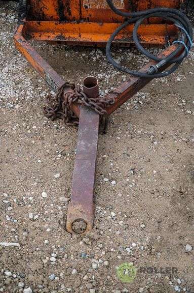 Towable Tar Kettle, Not a Titled Unit - Roller Auctions