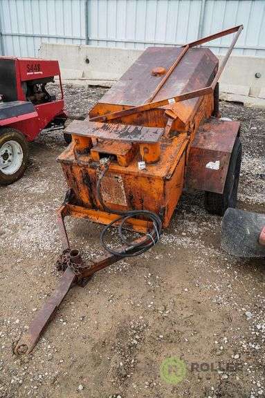 Towable Tar Kettle, Not a Titled Unit - Roller Auctions