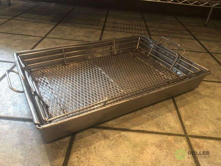 (15) Full Size Stainless Steel Roasting Pans With (14) Strainer Inserts ...