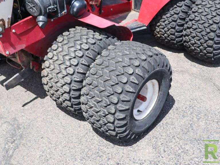 Ventrac 4200VXD Ride On Tractor All-Wheel Drive, Hydrostatic, 31Hp ...