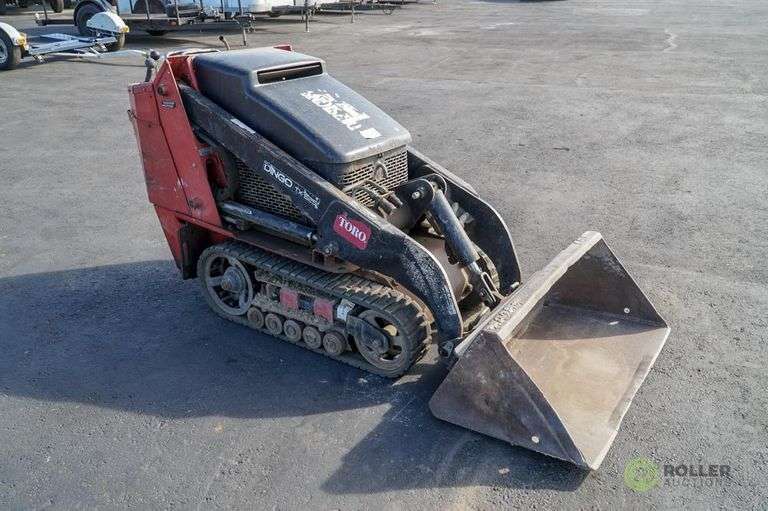 Toro Dingo TX-525 Walk Behind Mini Loader, 3-Cylinder Diesel, 6in ...
