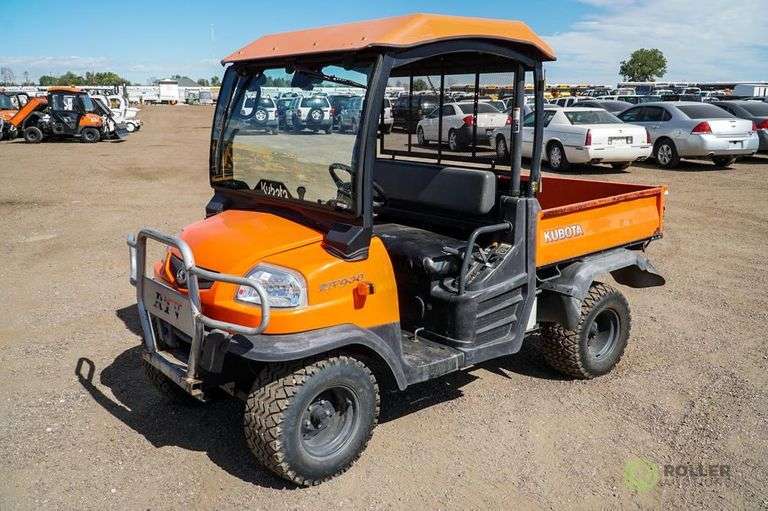 Kubota RTV900 UTV, 3-Cylinder Diesel, 4WD, Hydraulic Dump Bed, Hour ...