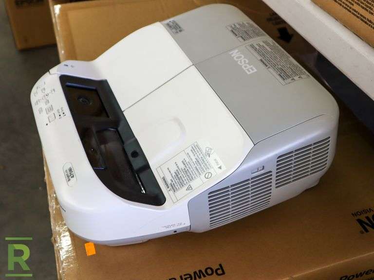 (4) Epson BrightLink 475Wi H453A LCD Projectors - Roller Auctions