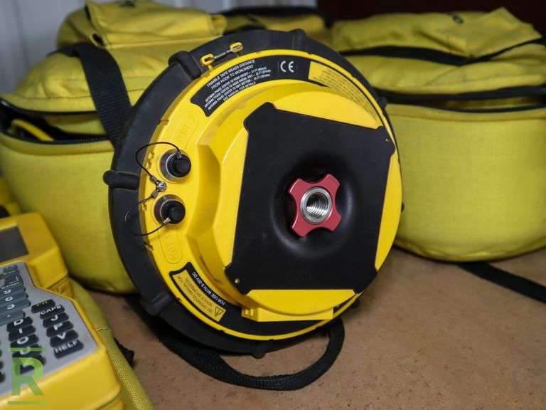 (3) Trimble 4600LS GPS Receiver and Trimble TSC1 Controller - Roller ...