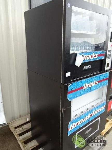 Genesis Manufacturing GO-127 13-Selection Vending Machine - Roller Auctions