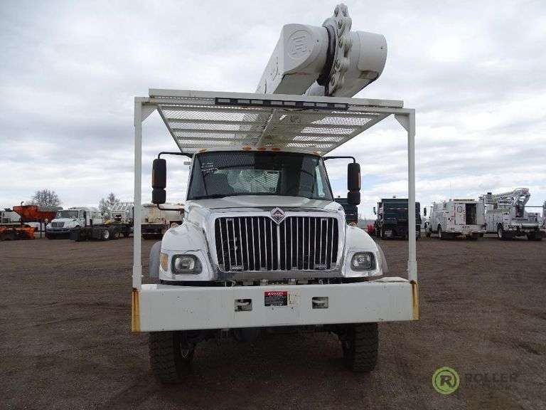 2006 INTERNATIONAL 7500 S/A 4WD Bucket Truck, HT570 Diesel, Automatic ...