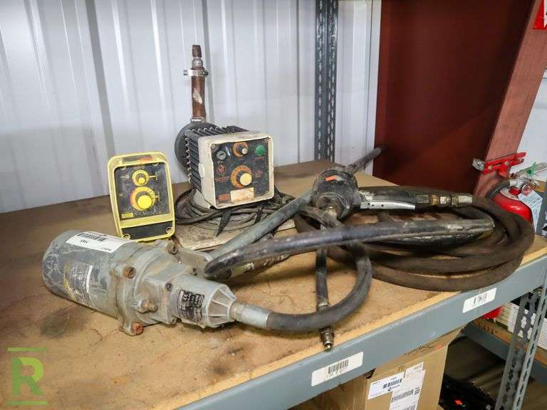 Lincoln 4491 Air Operated Oil Pump, LMI Electromagnetic Dosing Pump and ...