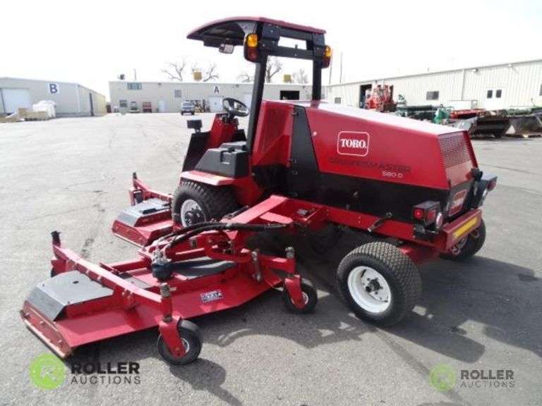Toro Groundsmaster 580D 4X4 Commercial Riding Lawn Mower, 4-Cylinder ...